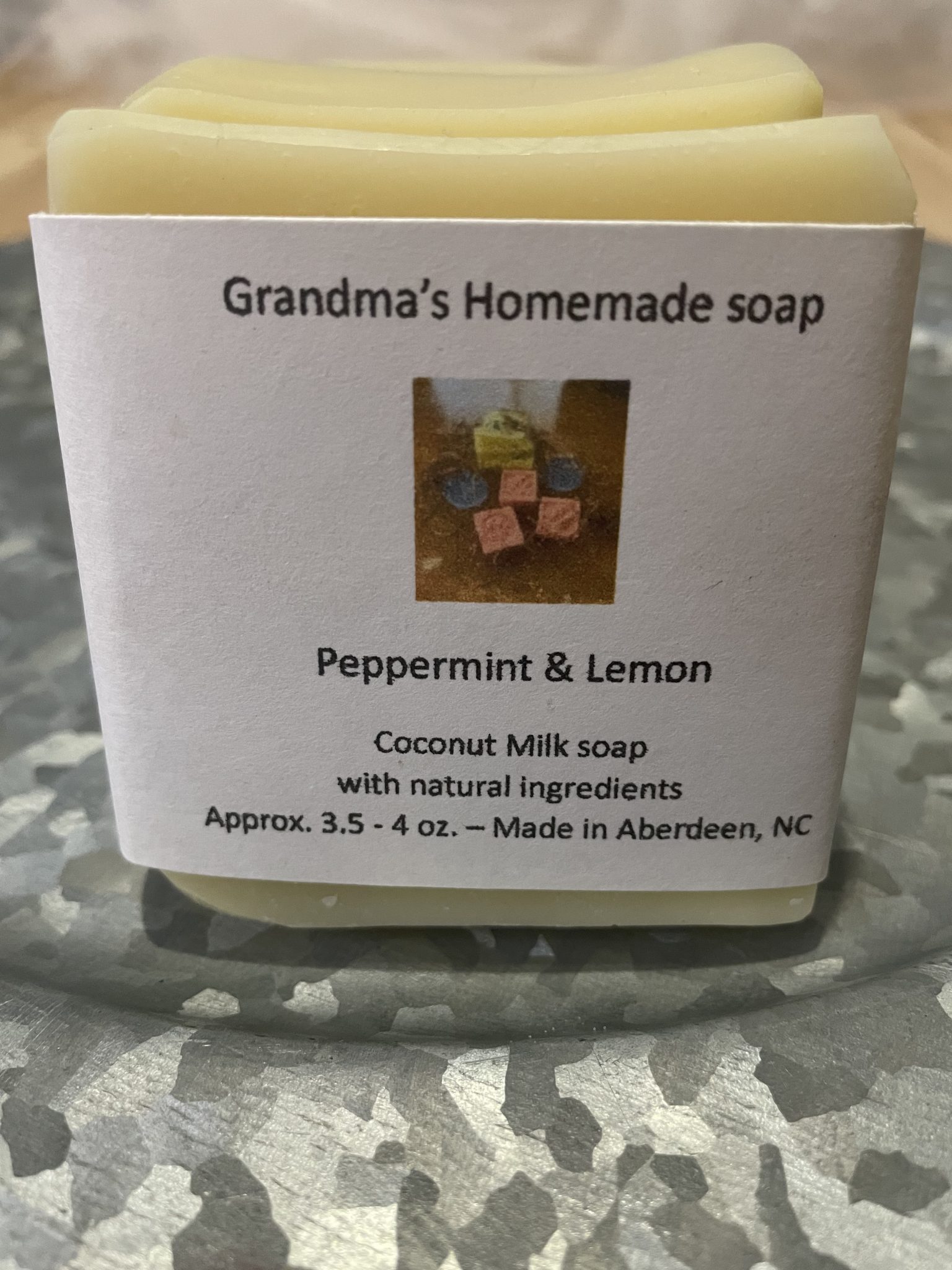 Coconut Milk with Peppermint & Lemon - Grandma's Homemade Soaps